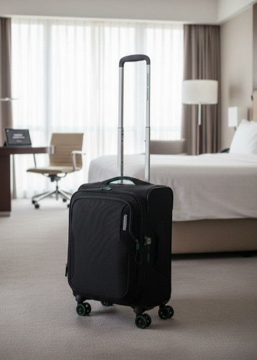 Carry On Luggage & Cabin Bags – Luggage Direct